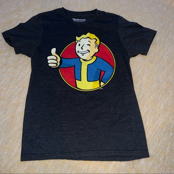 Bethesda | Shirts | Fallout Vaunt Video Game Tshirt | Poshmark
